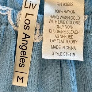 Liv Los Angeles | Tops | Liv Los Angeles Floral Design Crochet ...